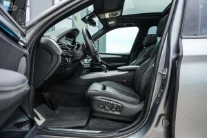 BMW X5 2017 in Kaunas, with an engine capacity of 3.00 L and mileage of 240 thousand km for 26450 €, photo 29 on AUTOMOTO.COM.LV
