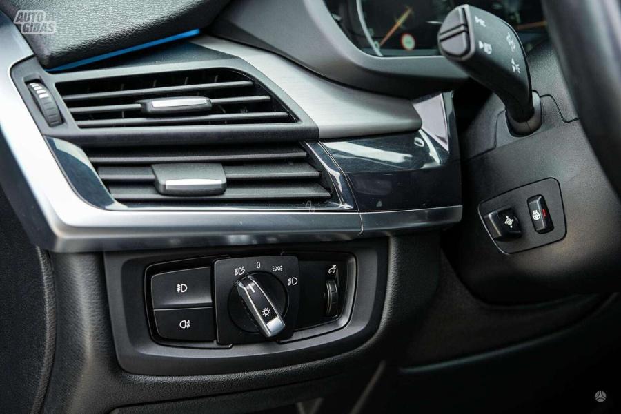 BMW X5 2017 in Kaunas, with an engine capacity of 3.00 L and mileage of 240 thousand km for 26450 €, photo 37 on AUTOMOTO.COM.LV