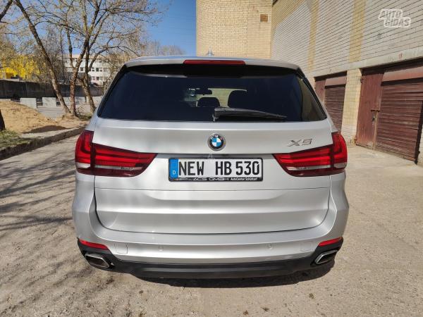 BMW X5 2018 in Vilnius, with an engine capacity of 3.00 L and mileage of 315 thousand km for 17300 €, photo 5 on AUTOMOTO.COM.LV