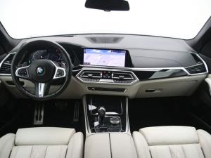BMW X5 2018 in Vilnius, with an engine capacity of 3.00 L and mileage of 158 thousand km for 41899 €, photo 3 on AUTOMOTO.COM.LV