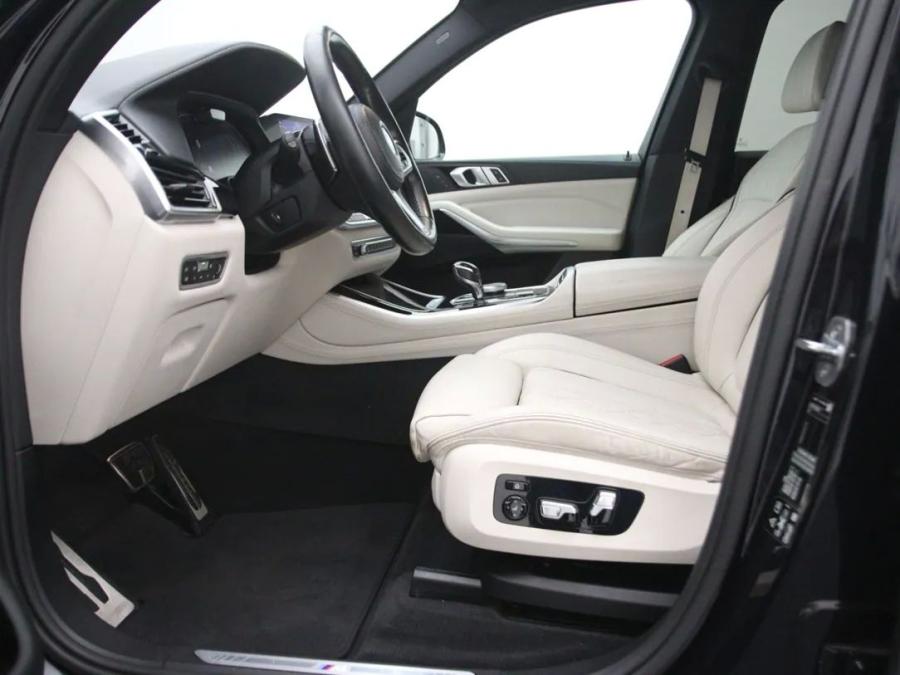 BMW X5 2018 in Vilnius, with an engine capacity of 3.00 L and mileage of 158 thousand km for 41899 €, photo 5 on AUTOMOTO.COM.LV