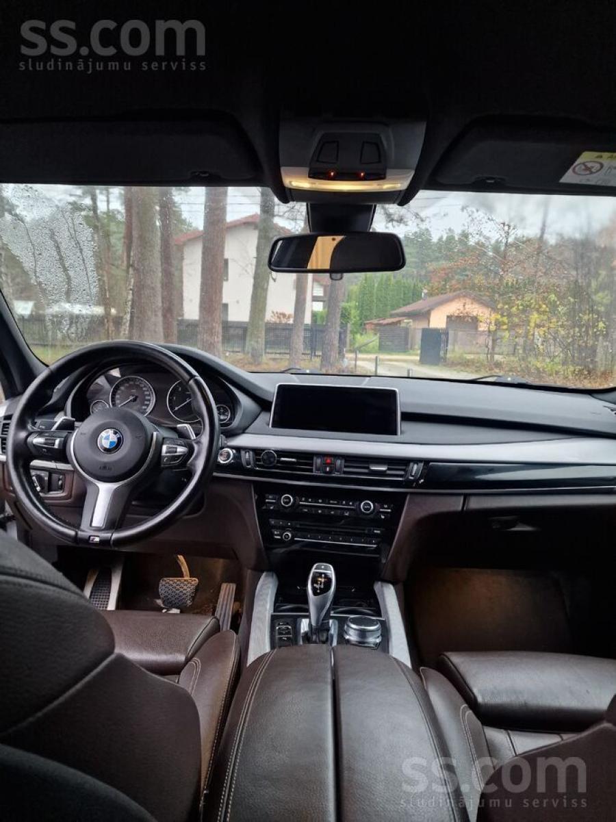 BMW X5 2018 in Riga, with an engine capacity of 3.00 L and mileage of 184 thousand km for 25750 €, photo 4 on AUTOMOTO.COM.LV
