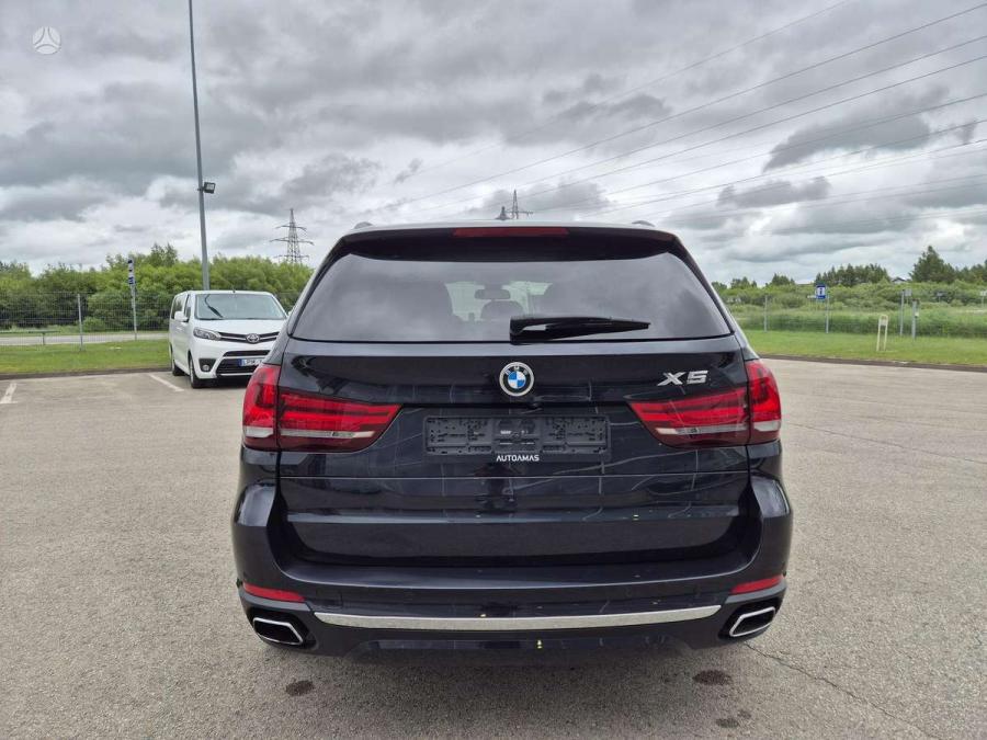 BMW X5 2018 in Panevezys, with an engine capacity of 2.00 L and mileage of 133 thousand km for 24999 €, photo 7 on AUTOMOTO.COM.LV