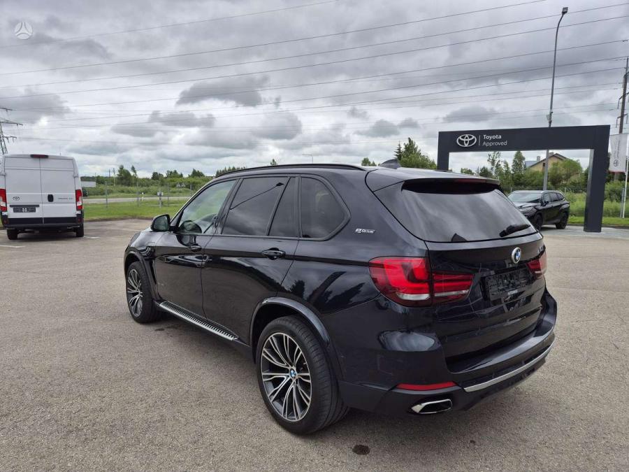 BMW X5 2018 in Panevezys, with an engine capacity of 2.00 L and mileage of 133 thousand km for 24999 €, photo 8 on AUTOMOTO.COM.LV