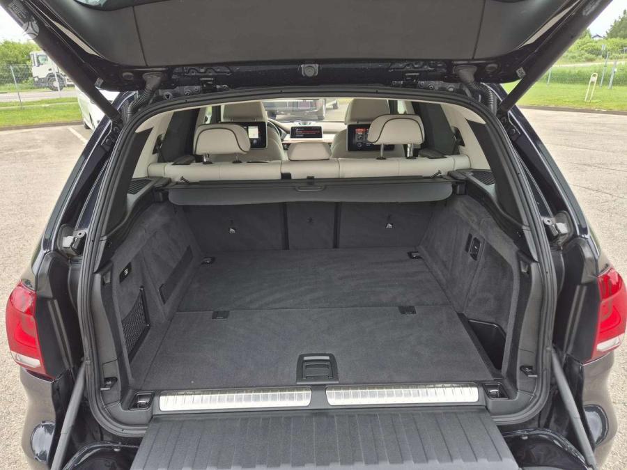 BMW X5 2018 in Panevezys, with an engine capacity of 2.00 L and mileage of 133 thousand km for 24999 €, photo 18 on AUTOMOTO.COM.LV