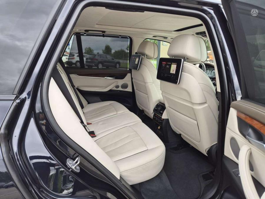 BMW X5 2018 in Panevezys, with an engine capacity of 2.00 L and mileage of 133 thousand km for 24999 €, photo 21 on AUTOMOTO.COM.LV
