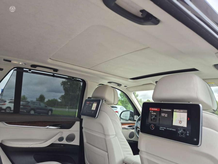 BMW X5 2018 in Panevezys, with an engine capacity of 2.00 L and mileage of 133 thousand km for 24999 €, photo 22 on AUTOMOTO.COM.LV