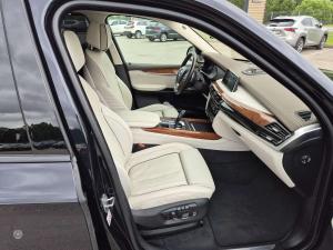 BMW X5 2018 in Panevezys, with an engine capacity of 2.00 L and mileage of 133 thousand km for 24999 €, photo 23 on AUTOMOTO.COM.LV