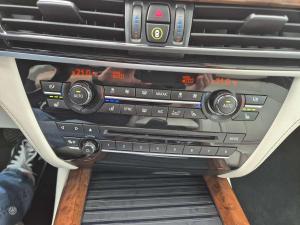 BMW X5 2018 in Panevezys, with an engine capacity of 2.00 L and mileage of 133 thousand km for 24999 €, photo 27 on AUTOMOTO.COM.LV