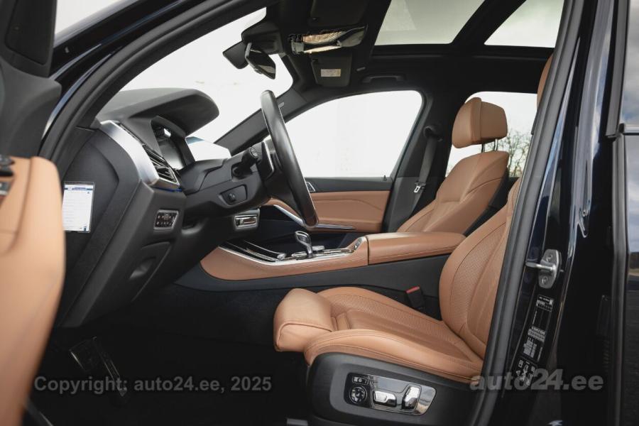 BMW X5 2019 in Tartu, with an engine capacity of 3.00 L and mileage of 149 thousand km for 48990 €, photo 15 on AUTOMOTO.COM.LV