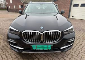 BMW X5 2019 in Ariogala, with an engine capacity of 3.00 L and mileage of 300 thousand km for 32000 €, photo 6 on AUTOMOTO.COM.LV