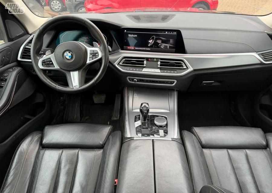 BMW X5 2019 in Ariogala, with an engine capacity of 3.00 L and mileage of 300 thousand km for 32000 €, photo 7 on AUTOMOTO.COM.LV