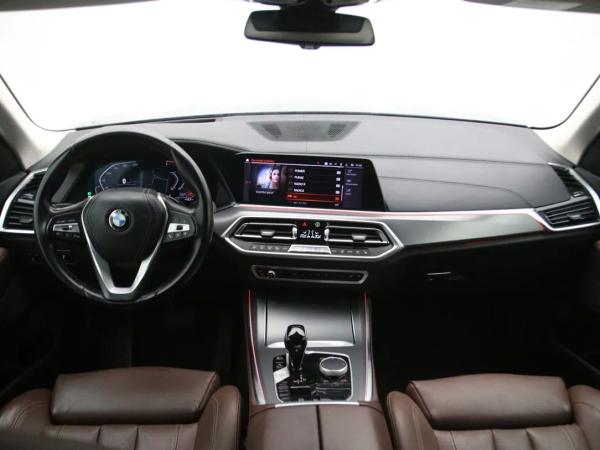 BMW X5 2019 in Vilnius, with an engine capacity of 3.00 L and mileage of 154 thousand km for 40999 €, photo 2 on AUTOMOTO.COM.LV
