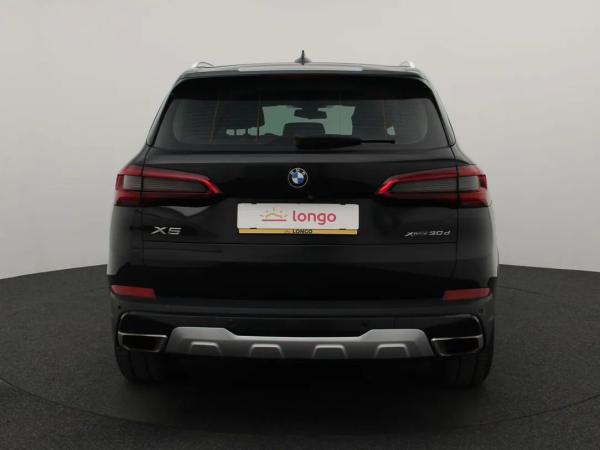 BMW X5 2019 in Vilnius, with an engine capacity of 3.00 L and mileage of 154 thousand km for 40999 €, photo 5 on AUTOMOTO.COM.LV