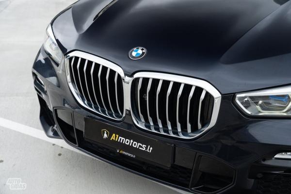 BMW X5 2019 in Vilnius, with an engine capacity of 3.00 L and mileage of 98 thousand km for 39500 €, photo 5 on AUTOMOTO.COM.LV