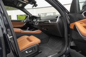 BMW X5 2019 in Vilnius, with an engine capacity of 3.00 L and mileage of 98 thousand km for 39500 €, photo 18 on AUTOMOTO.COM.LV