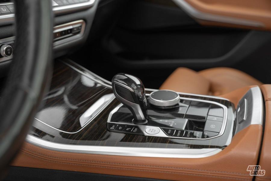 BMW X5 2019 in Vilnius, with an engine capacity of 3.00 L and mileage of 98 thousand km for 39500 €, photo 24 on AUTOMOTO.COM.LV