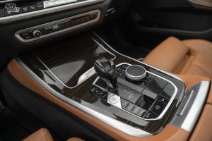 BMW X5 2019 in Vilnius, with an engine capacity of 3.00 L and mileage of 98 thousand km for 39500 €, photo 25 on AUTOMOTO.COM.LV