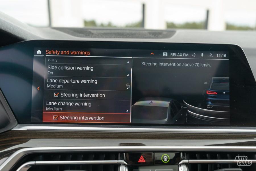 BMW X5 2019 in Vilnius, with an engine capacity of 3.00 L and mileage of 98 thousand km for 39500 €, photo 33 on AUTOMOTO.COM.LV
