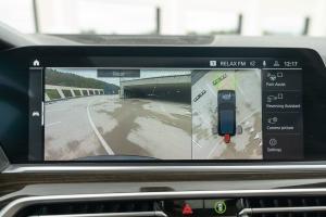 BMW X5 2019 in Vilnius, with an engine capacity of 3.00 L and mileage of 98 thousand km for 39500 €, photo 35 on AUTOMOTO.COM.LV