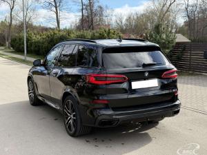 BMW X5 2019 in Klaipeda, with an engine capacity of 2.99 L and mileage of 217 thousand km for 35700 €, photo 5 on AUTOMOTO.COM.LV