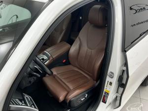 BMW X5 2019 in Vilnius, with an engine capacity of 3.00 L and mileage of 172 thousand km for 36500 €, photo 6 on AUTOMOTO.COM.LV