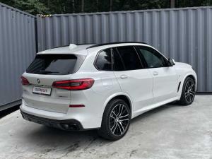 BMW X5 2019 in Vilnius, with an engine capacity of 2.99 L and mileage of 107 thousand km for 39700 €, photo 6 on AUTOMOTO.COM.LV