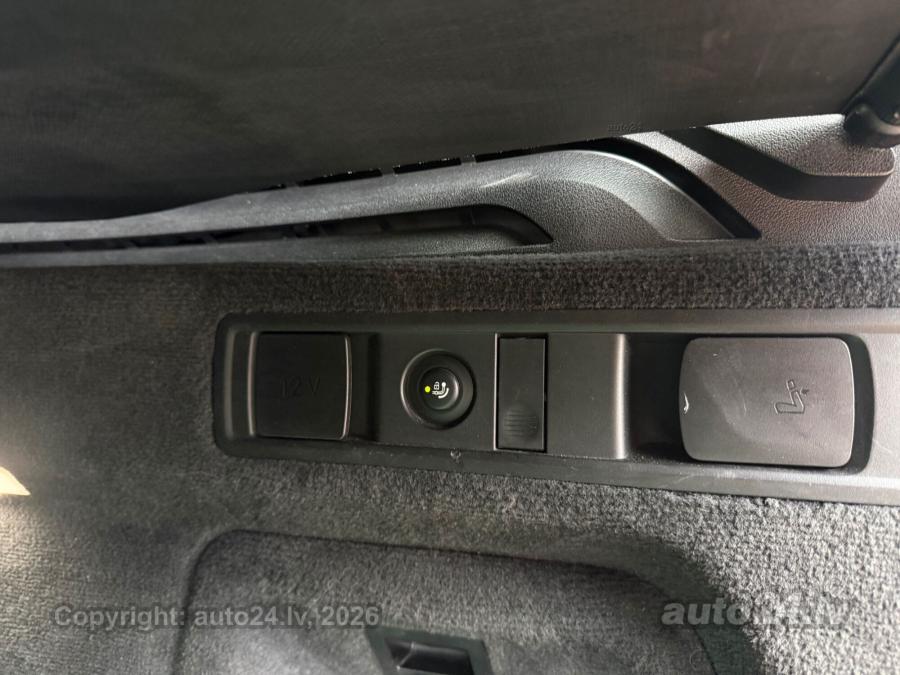 BMW X5 2019 in Tallinn, with an engine capacity of 3.00 L and mileage of 189 thousand km for 39990 €, photo 27 on AUTOMOTO.COM.LV