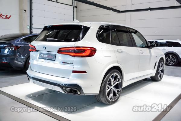 BMW X5 2019 Tallina, ar dzinēja tilpumu 3.00 L un nobraukumu 114 tūkst. km par 50900 €, foto 5 vietnē AUTOMOTO.COM.LV