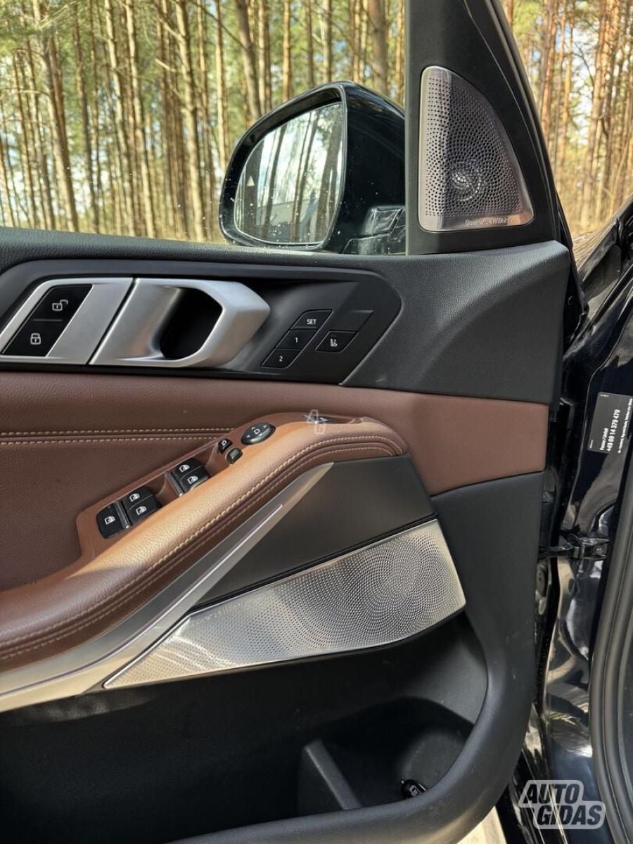 BMW X5 2019 in Vilnius, with an engine capacity of 3.00 L and mileage of 245 thousand km for 37999 €, photo 18 on AUTOMOTO.COM.LV