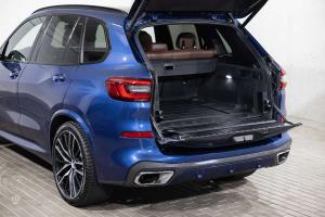 BMW X5 2019 in Vilnius, with an engine capacity of 3.00 L and mileage of 116 thousand km for 44991 €, photo 13 on AUTOMOTO.COM.LV