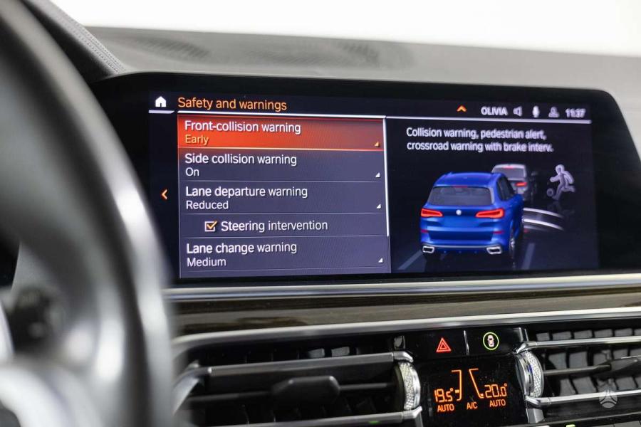 BMW X5 2019 in Vilnius, with an engine capacity of 3.00 L and mileage of 116 thousand km for 44991 €, photo 34 on AUTOMOTO.COM.LV