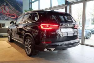 BMW X5 2020 in Kaunas, with an engine capacity of 3.00 L and mileage of 122 thousand km for 46771 €, photo 4 on AUTOMOTO.COM.LV