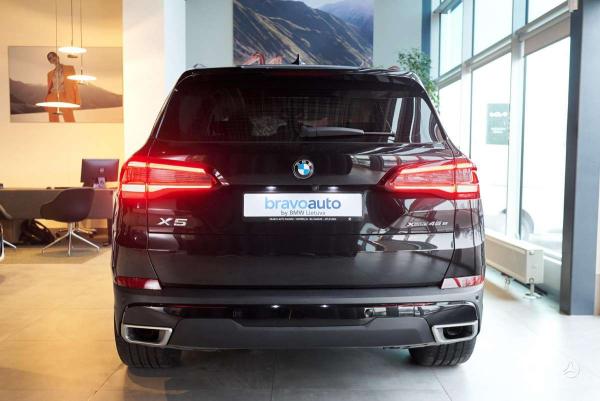 BMW X5 2020 Kauņa, ar dzinēja tilpumu 3.00 L un nobraukumu 122 tūkst. km par 44992 €, foto 5 vietnē AUTOMOTO.COM.LV