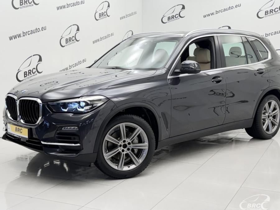 BMW X5 2020 in Vilnius, with an engine capacity of 2.00 L and mileage of 40 thousand km for 41500 €, photo 1 on AUTOMOTO.COM.LV
