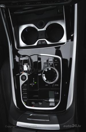 BMW X5 2020 Tallina, ar dzinēja tilpumu 3.00 L un nobraukumu 186 tūkst. km par 51000 €, foto 9 vietnē AUTOMOTO.COM.LV