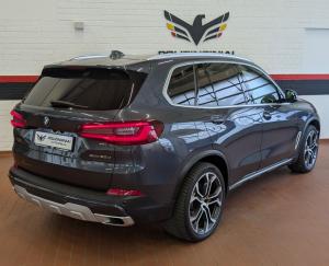BMW X5 2020 in Kaunas, with an engine capacity of 3.00 L and mileage of 104 thousand km for 42000 €, photo 4 on AUTOMOTO.COM.LV