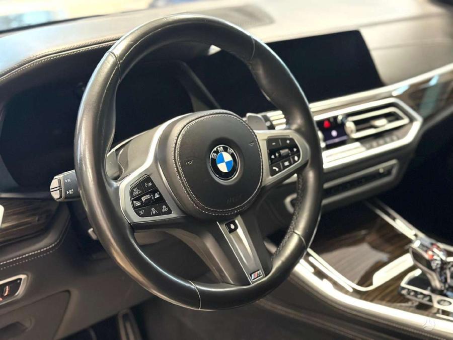 BMW X5 2021 in Klaipeda, with an engine capacity of 3.00 L and mileage of 101 thousand km for 54881 €, photo 13 on AUTOMOTO.COM.LV