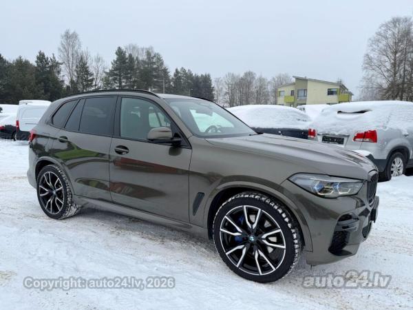 BMW X5 2021 Tartu, ar dzinēja tilpumu 3.00 L un nobraukumu 94 tūkst. km par 61900 €, foto 7 vietnē AUTOMOTO.COM.LV