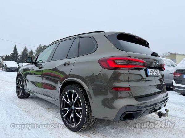 BMW X5 2021 Tartu, ar dzinēja tilpumu 3.00 L un nobraukumu 94 tūkst. km par 61900 €, foto 10 vietnē AUTOMOTO.COM.LV