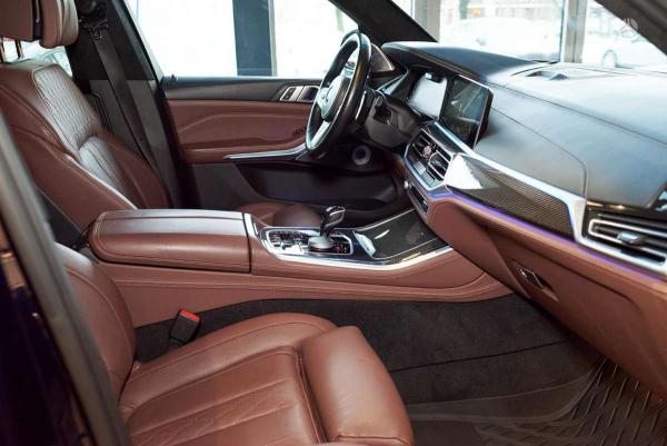 BMW X5 2021 in Kaunas, with an engine capacity of 3.00 L and mileage of 112 thousand km for 59993 €, photo 9 on AUTOMOTO.COM.LV