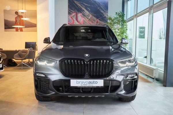 BMW X5 2021 in Kaunas, with an engine capacity of 3.00 L and mileage of 140 thousand km for 48993 €, photo 2 on AUTOMOTO.COM.LV