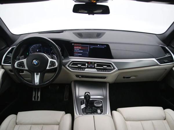 BMW X5 2021 in Vilnius, with an engine capacity of 3.00 L and mileage of 158 thousand km for 43499 €, photo 2 on AUTOMOTO.COM.LV