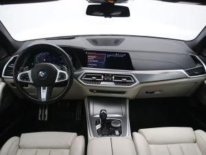 BMW X5 2021 in Vilnius, with an engine capacity of 3.00 L and mileage of 158 thousand km for 43499 €, photo 3 on AUTOMOTO.COM.LV