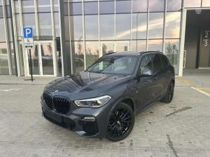 BMW X5 2021 in Vilnius, with an engine capacity of 2.99 L and mileage of 200 thousand km for 37500 €, photo 5 on AUTOMOTO.COM.LV