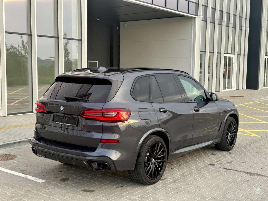 BMW X5 2021 in Vilnius, with an engine capacity of 2.99 L and mileage of 200 thousand km for 37500 €, photo 10 on AUTOMOTO.COM.LV