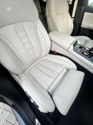 BMW X5 2021 in Vilnius, with an engine capacity of 2.99 L and mileage of 200 thousand km for 37500 €, photo 17 on AUTOMOTO.COM.LV