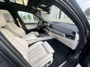 BMW X5 2021 in Vilnius, with an engine capacity of 2.99 L and mileage of 200 thousand km for 37500 €, photo 20 on AUTOMOTO.COM.LV