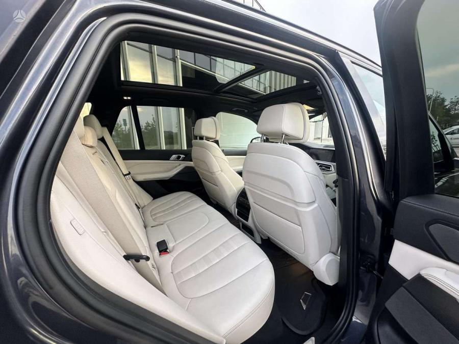 BMW X5 2021 in Vilnius, with an engine capacity of 2.99 L and mileage of 200 thousand km for 37500 €, photo 21 on AUTOMOTO.COM.LV
