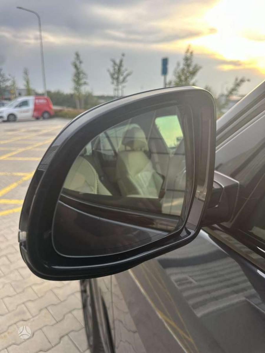 BMW X5 2021 in Vilnius, with an engine capacity of 2.99 L and mileage of 200 thousand km for 37500 €, photo 33 on AUTOMOTO.COM.LV